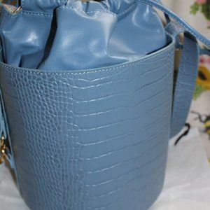 Divina Firenze Italy | Bags | Nwt Italy Divina Firenze Bucket Handbag ...